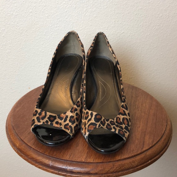 Shoes | Tahari Size 7 Opentoed Platform Leopard Shoes | Poshmark